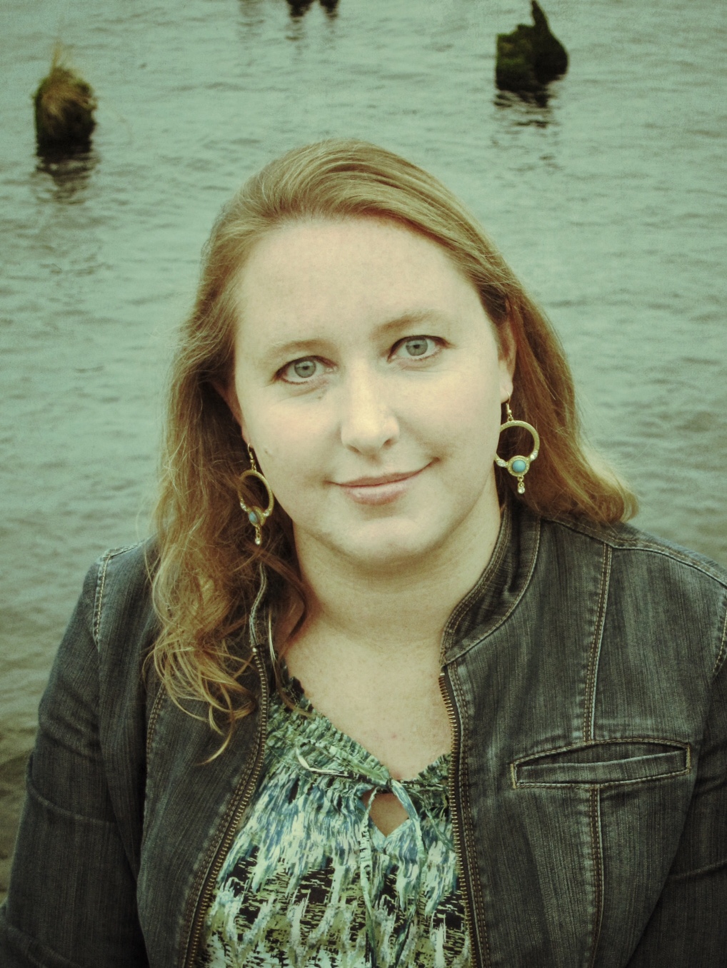 Adventurous Heroines in Paranormal Romance: Abby Brown from The Solas ...